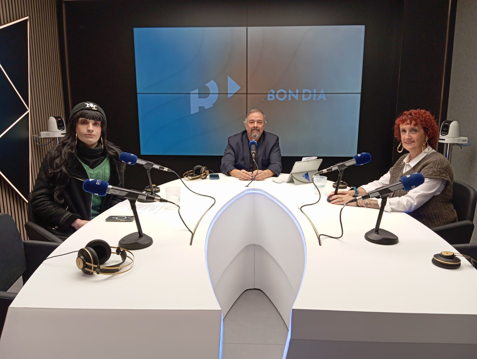 El cafè amb Noah Surana i Carolina Rodríguez - Avui serà un bon dia ...